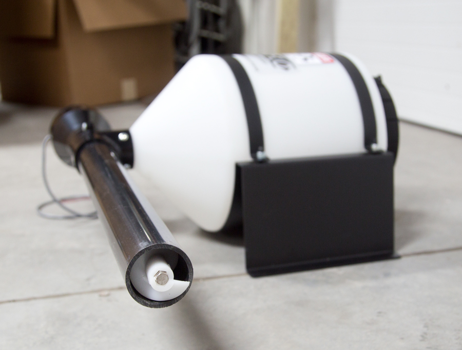 FreeFlo Dry Inoculator - Planting | Lundell Plastics